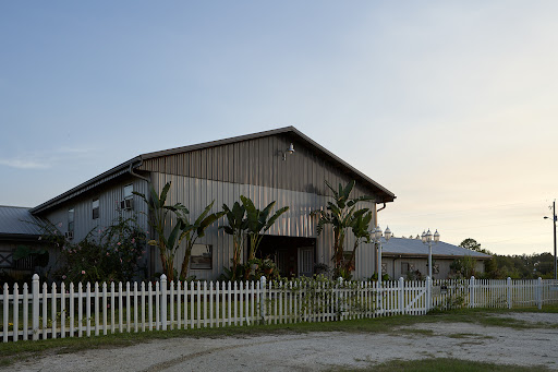 Smokey Lane Stables | Ride The Horse